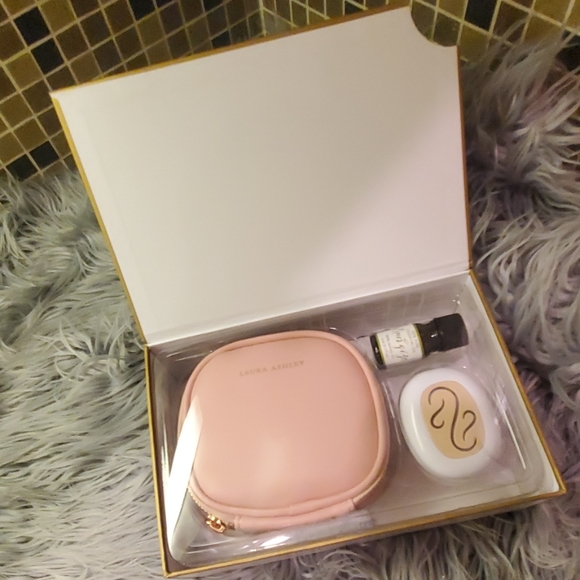 Laura Ashley | Other | Laura Ashley Portable Diffuser | Poshmark